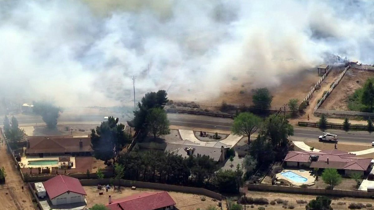 Containment of Apple Fire Increases to 60 Percent – NBC 7 San Diego