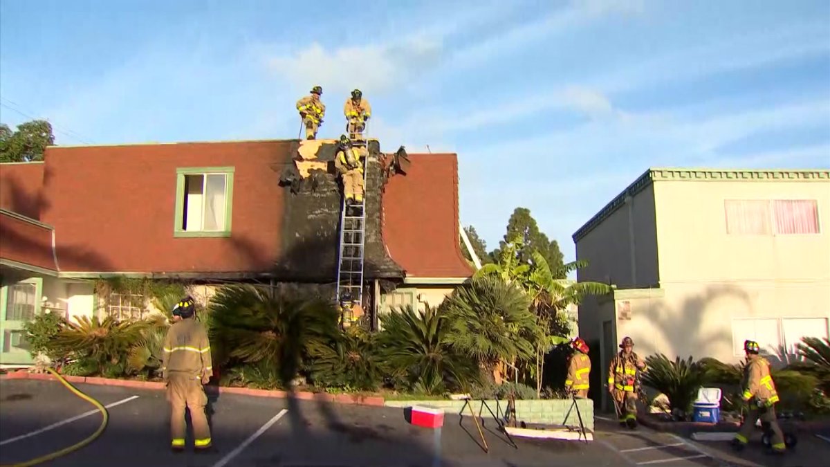 Two Dozen Displaced by Apartment Fire in National City – NBC 7 San Diego