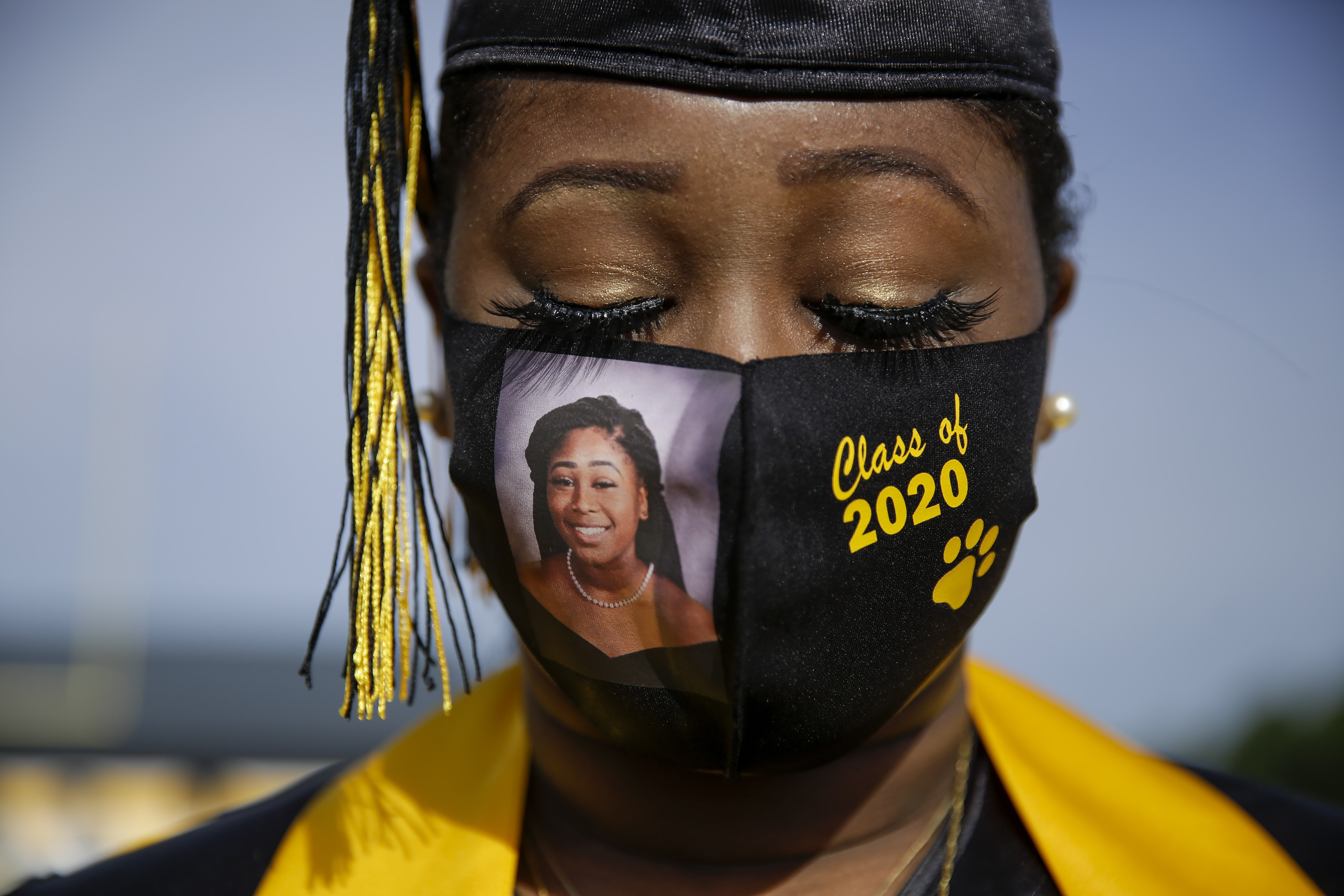 Fear of the Future: Class of 2020 Enters a World in Crisis – NBC 7 San ...