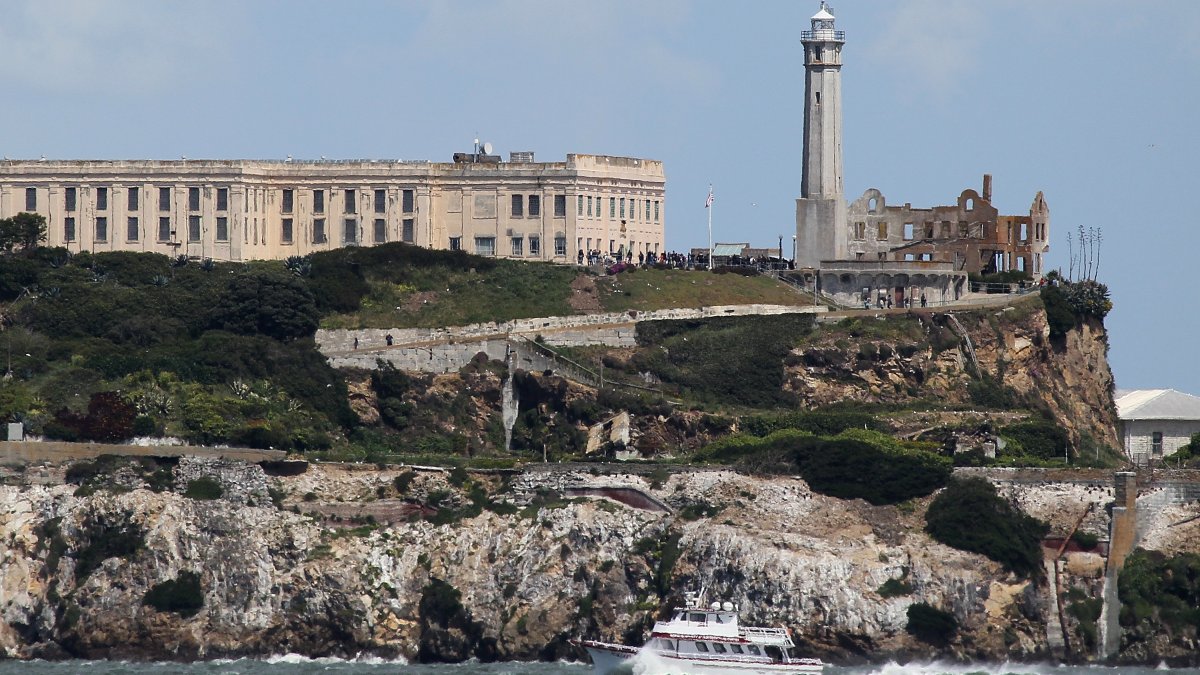 President Trump says he will direct agencies to reopen Alcatraz – NBC 7 ...