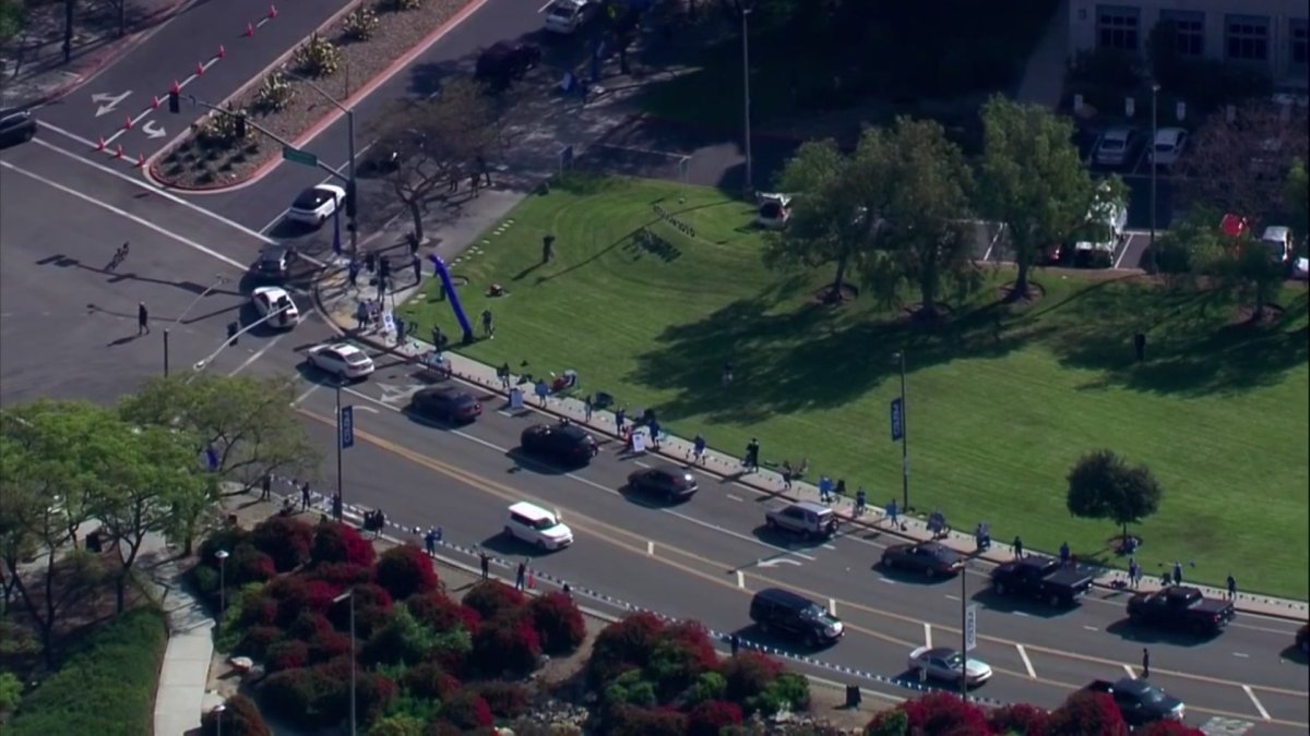 Graduation Parade Celebrates CSU San Marcos’ Class of 2020 – NBC 7 San ...