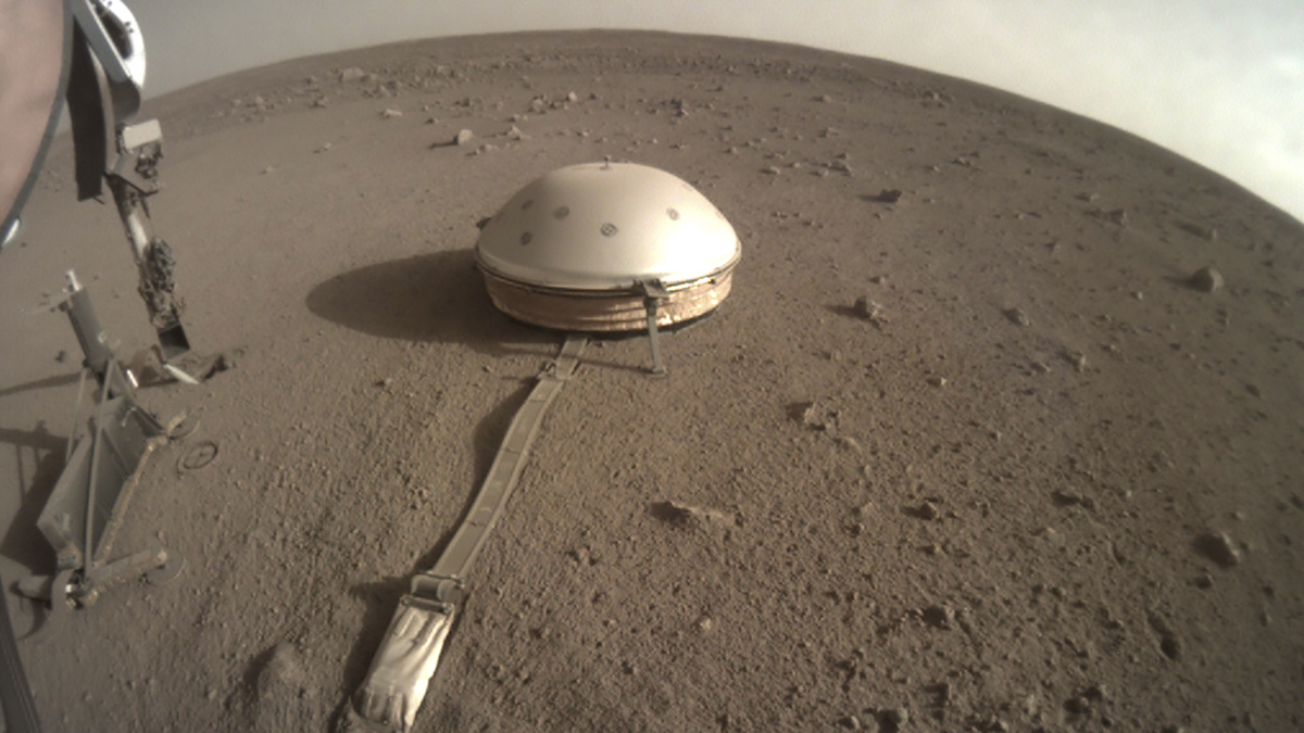 Mars Lander Confirms Quakes, Even Aftershocks on Red Planet – NBC 7 San ...