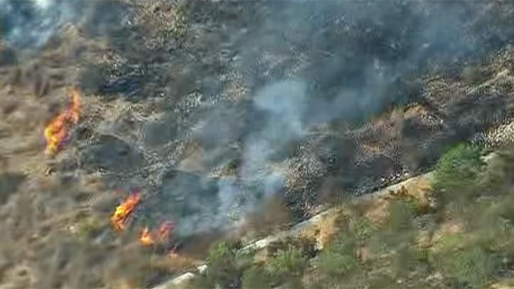 Crews Battle Brush Fire in Scripps Ranch – NBC 7 San Diego
