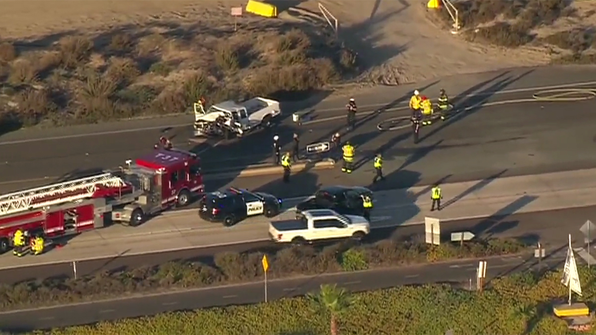 Crash Blocks Traffic on Coronado’s Silver Strand – NBC 7 San Diego