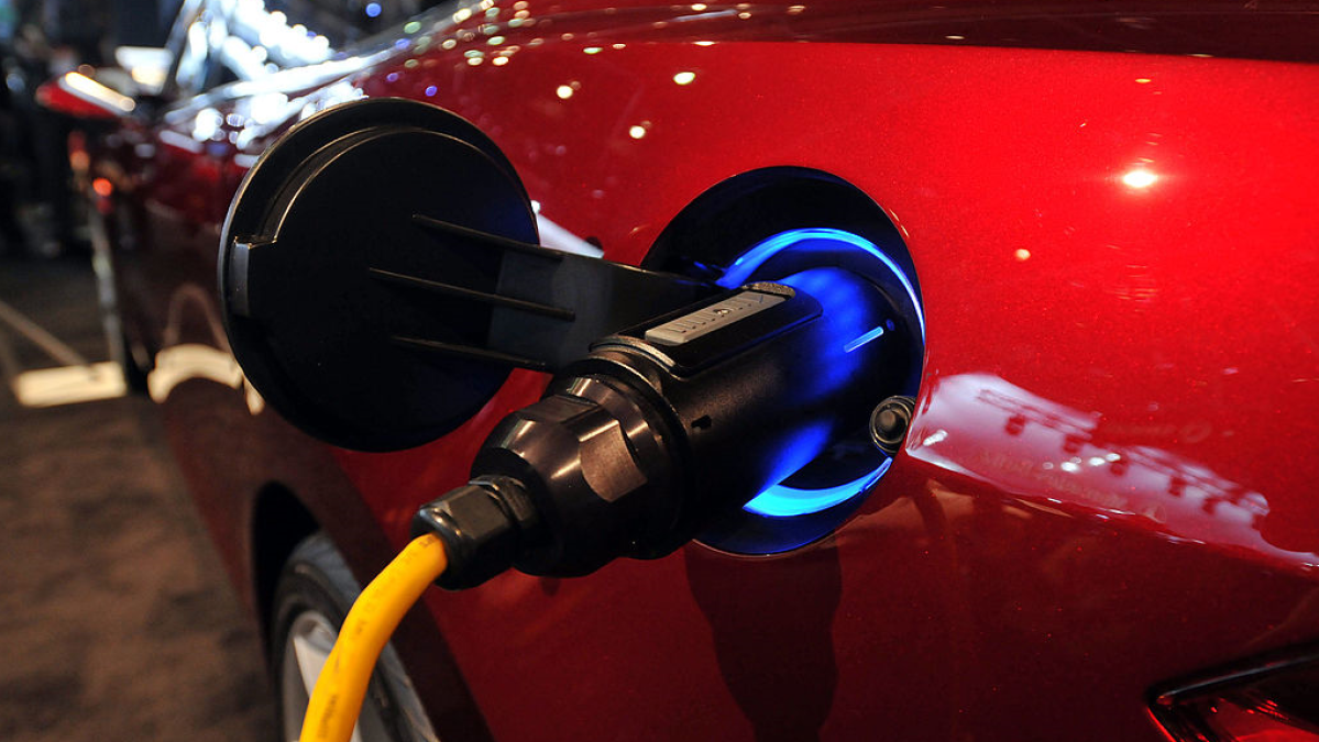 California Expected to Approve Plan to Phase Out Gas-Powered Vehicle ...