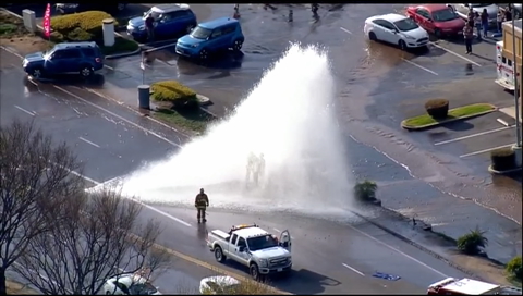Car Hits Hydrant Causing Towering Geyser in Lakeside – NBC 7 San Diego