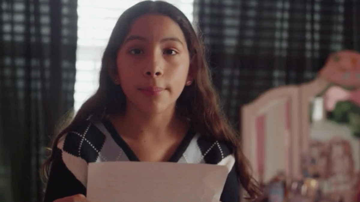 Estela Juarez, 11, Reads Letter to Trump About Mom’s Deportation at DNC ...