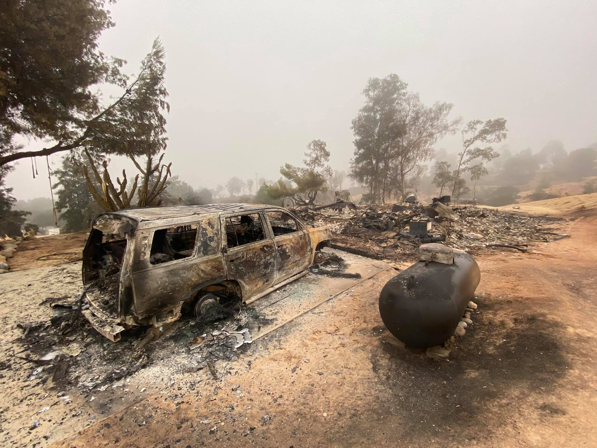Photos: Valley Fire Scorches 17,345 Acres Near Alpine – NBC 7 San Diego
