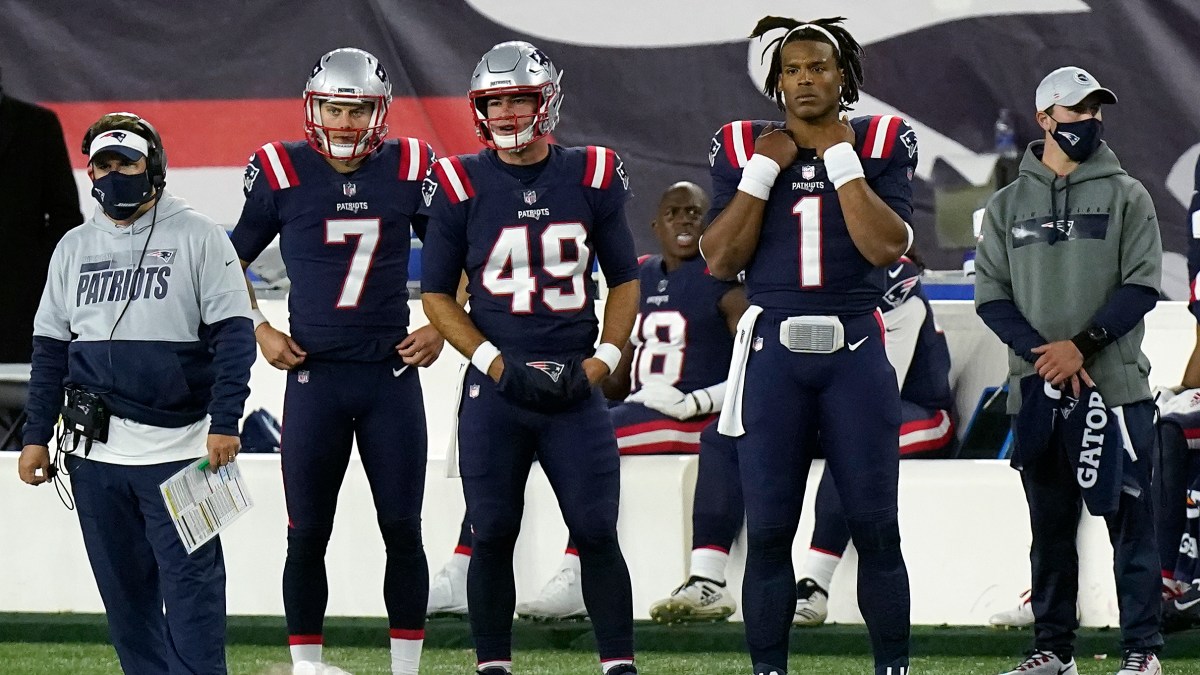 NFL Recommends Some Sideline Players Wear Masks During Games – NBC 7 ... NFL Recommends Some Sideline Players Wear Masks During Games – NBC 7 ...