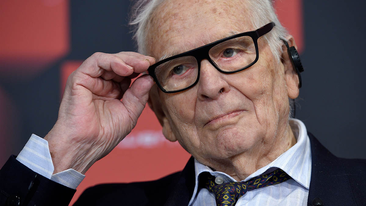 French Designer Pierre Cardin, Licensing Pioneer, Dies at 98 – NBC 7 ...