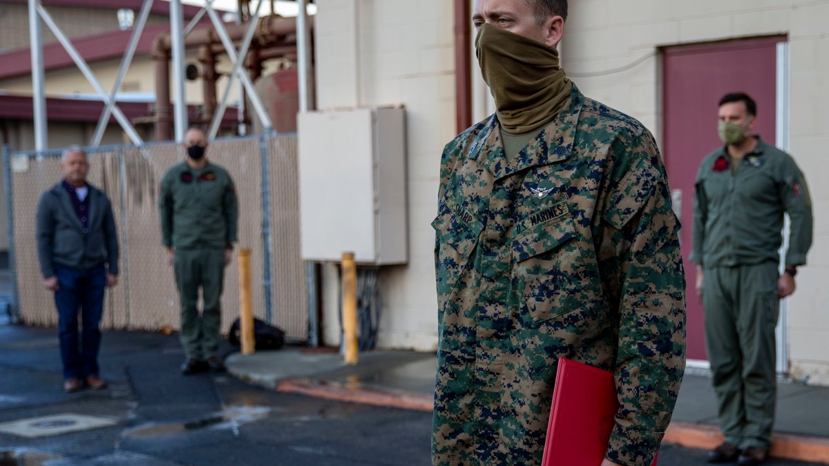 Marine Awarded Medal For Plane Crash Rescue – NBC 7 San Diego