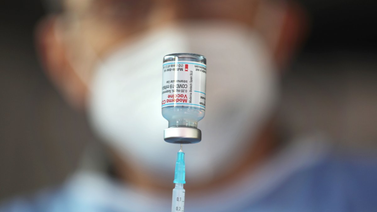 San Diego Healthcare Professionals Give Mixed Reactions To Booster san-diego-healthcare-professionals-give-mixed-reactions-to-booster