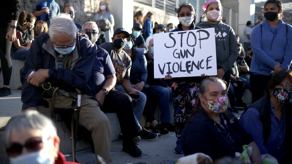 San Jose Community Honors VTA Yard Shooting Victims With Vigil – NBC 7 ...