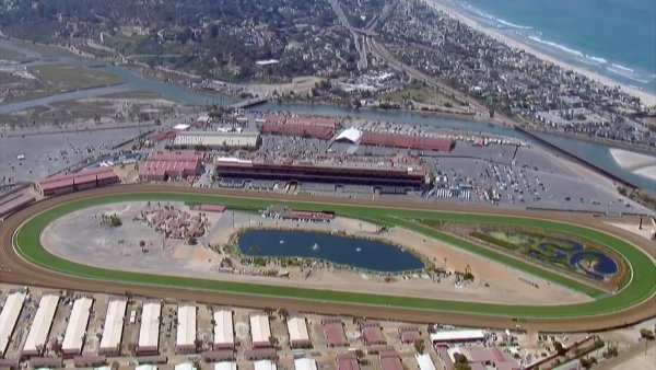 Horse falls at Del Mar Racetrack on opening weekend; jockey ‘under ...