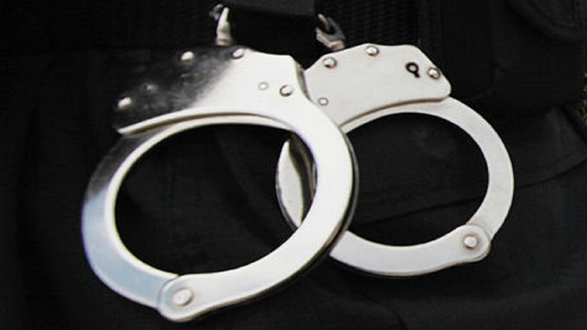 Woman suspected of sending drug-soaked letter to jail inmate arrested ...