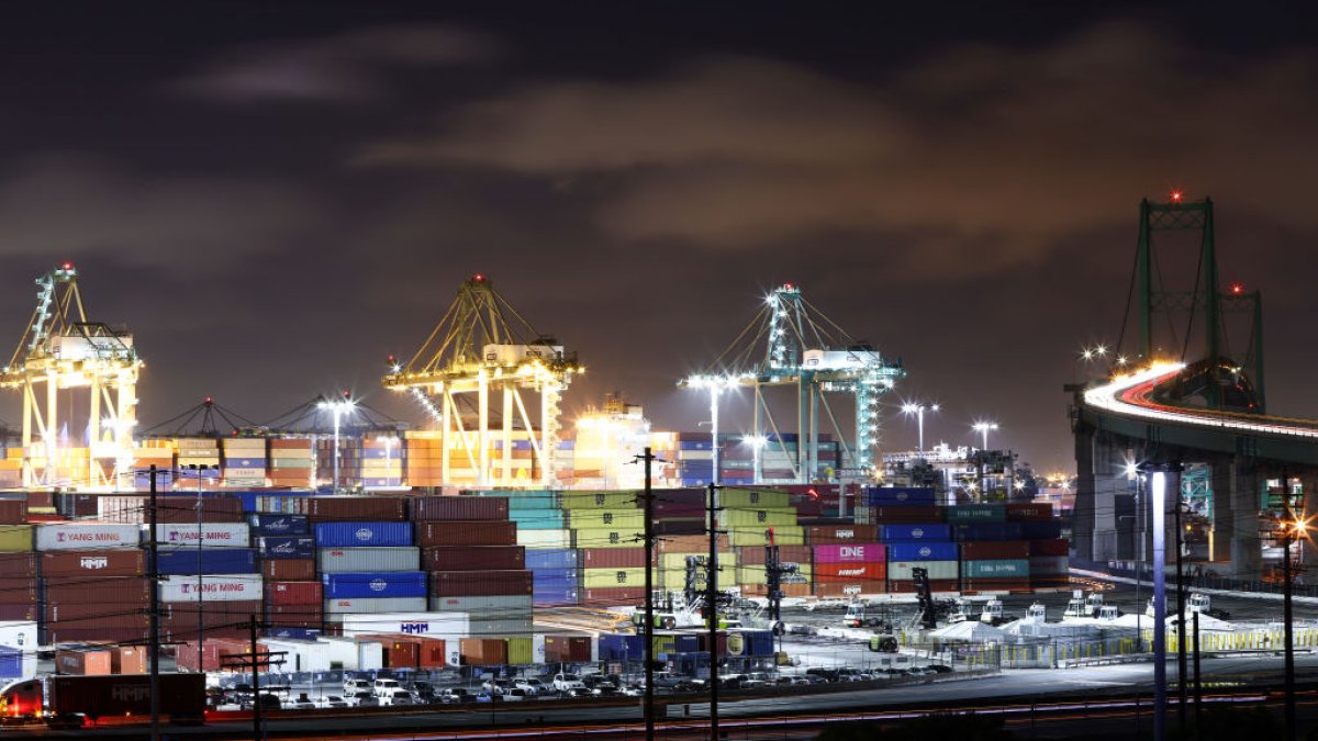 Ports of LA, Long Beach to Fine Firms Over Container Backlog – NBC 7 ...