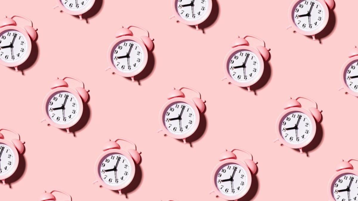 Daylight Saving Time 2021: It’s Almost Time to Set Your Clock Back ...