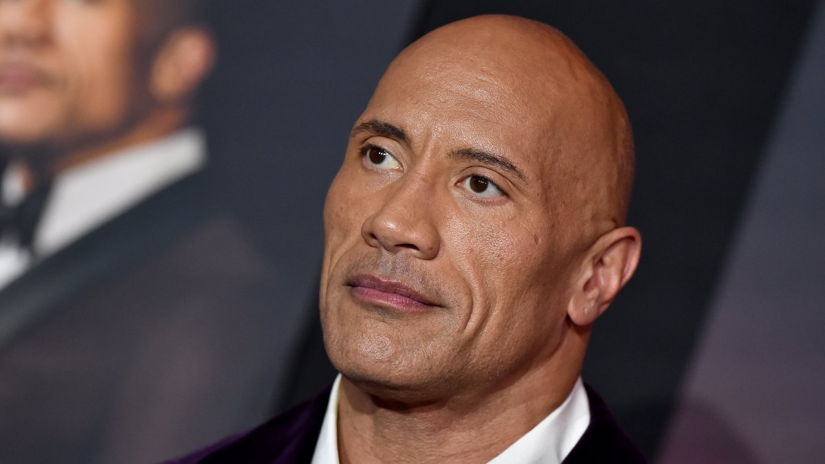 Dwayne Johnson posts message to Hawaii first responders amid Maui ...