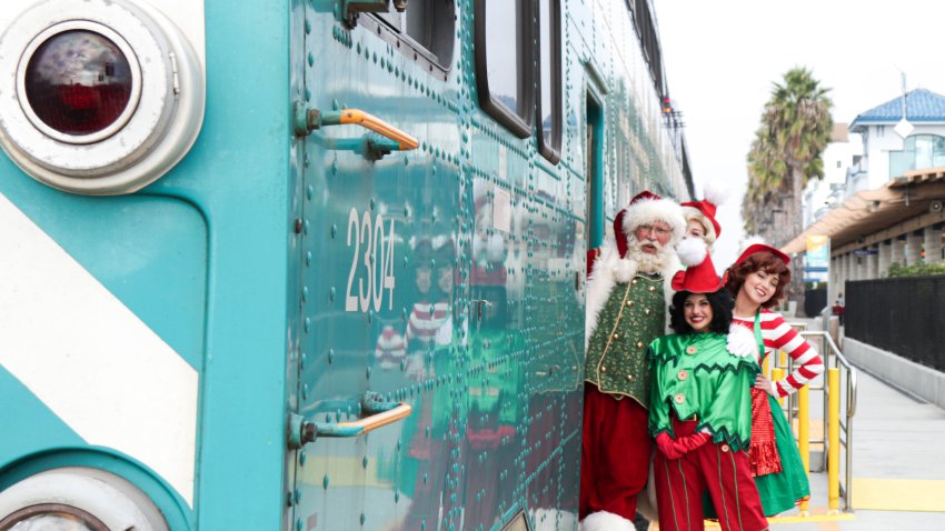 All Aboard! The North County Transit District Coaster Holiday Express ...