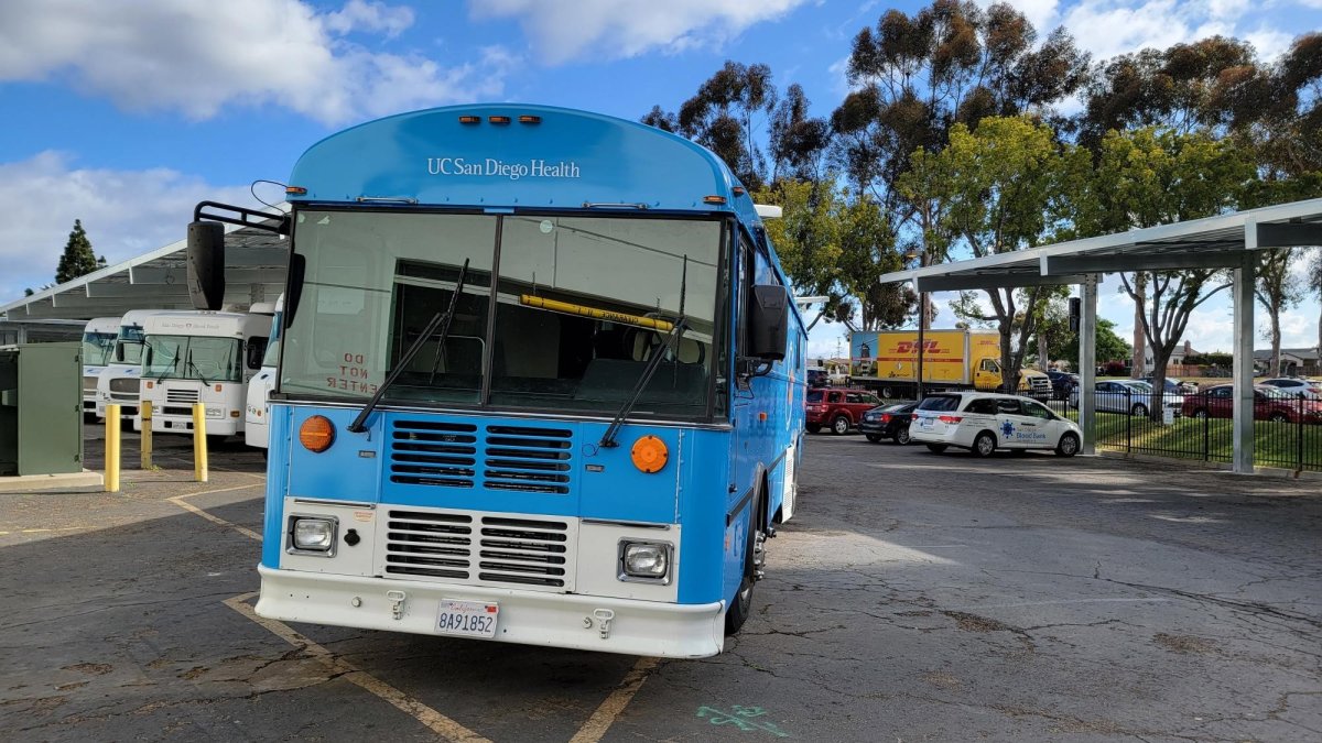 The Vaccine School Bus: Vaccination Station on Wheels Parking at San ...