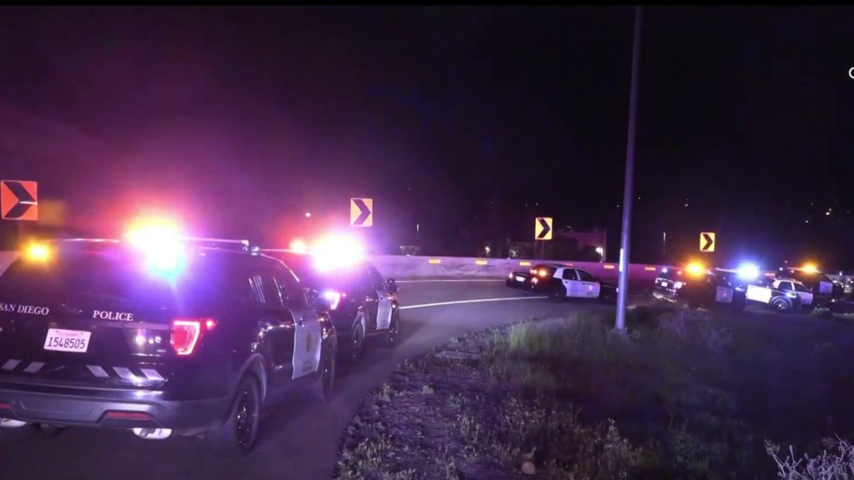 High-Speed Chase Ends in Manhunt Near Mission Trails – NBC 7 San Diego High-Speed Chase Ends in Manhunt Near Mission Trails – NBC 7 San Diego