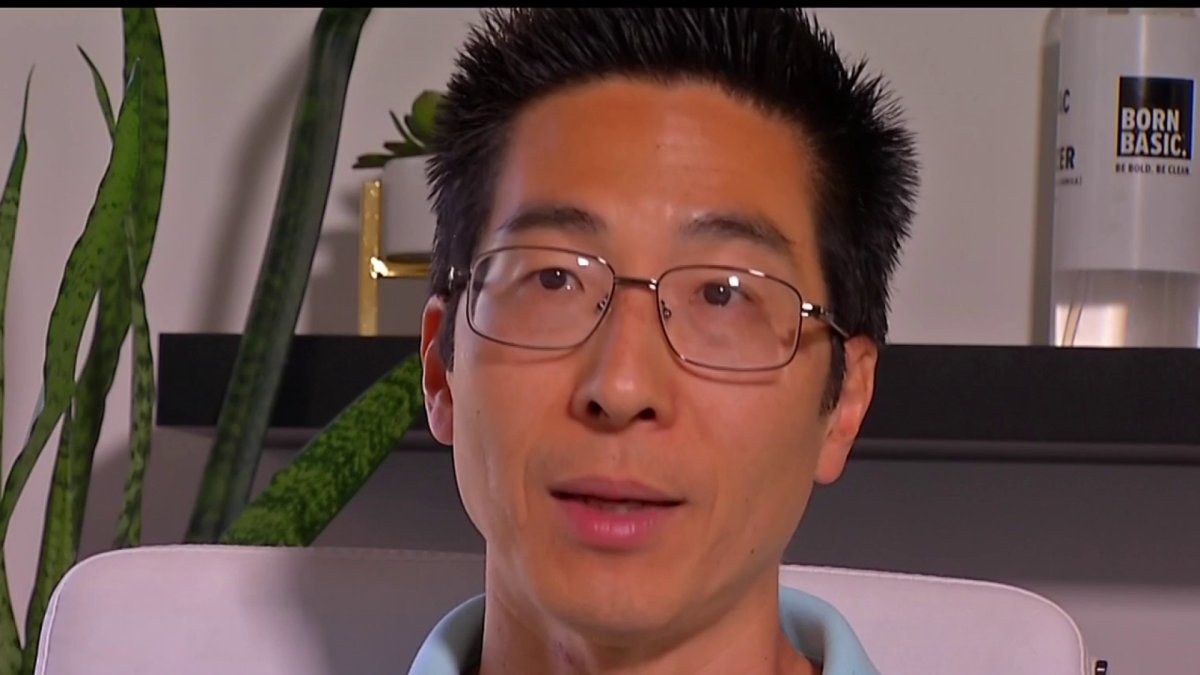 San Diego Doctor Takes Expertise, Touching Cards From Kids to Ukrainian ...
