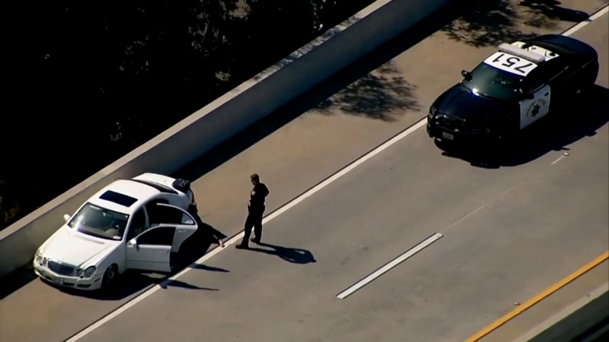 San Diego Freeway Chase Ends When Mercedes Driver Jumps off Bridge ...