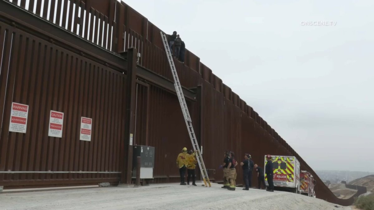 3 Rescued From Atop U.S.-Mexico Border Fence Near San Diego – NBC 7 San ...