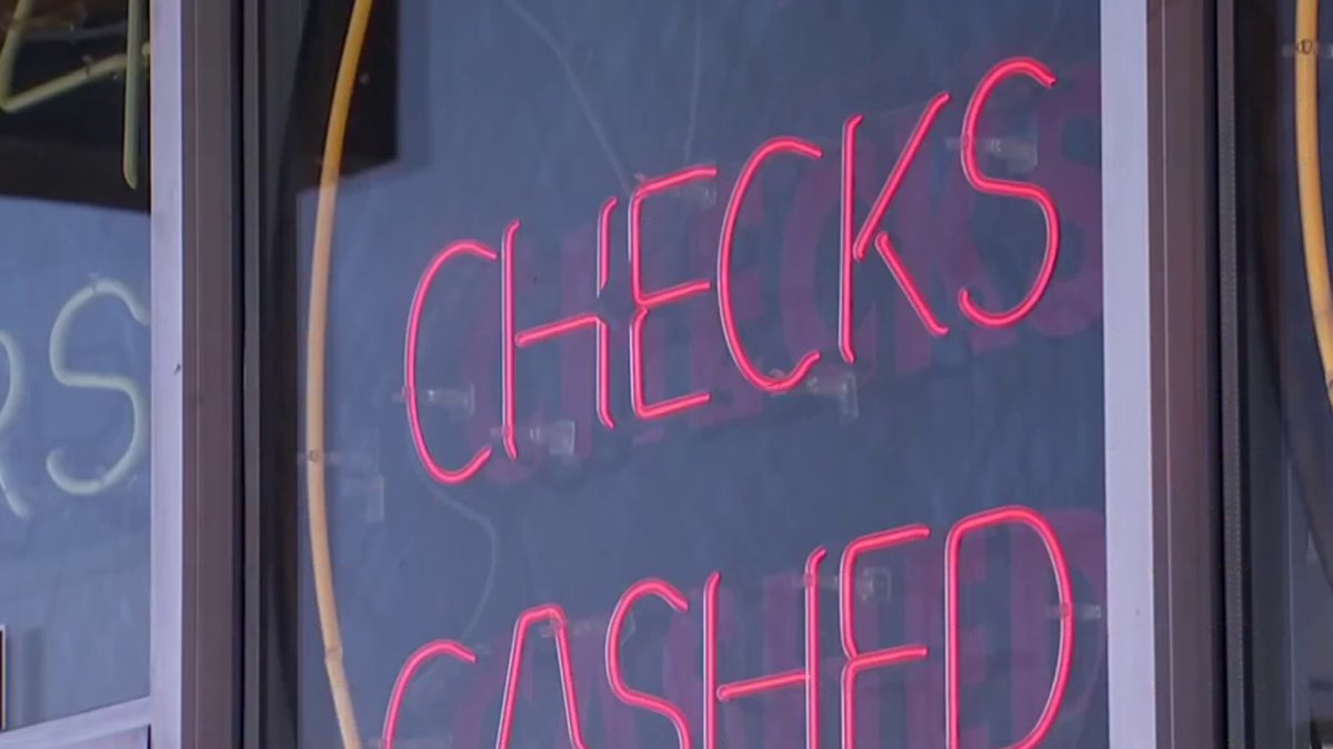 Payday Loan Ads on Social Media Targeting New, Young Audience – NBC 7 ...