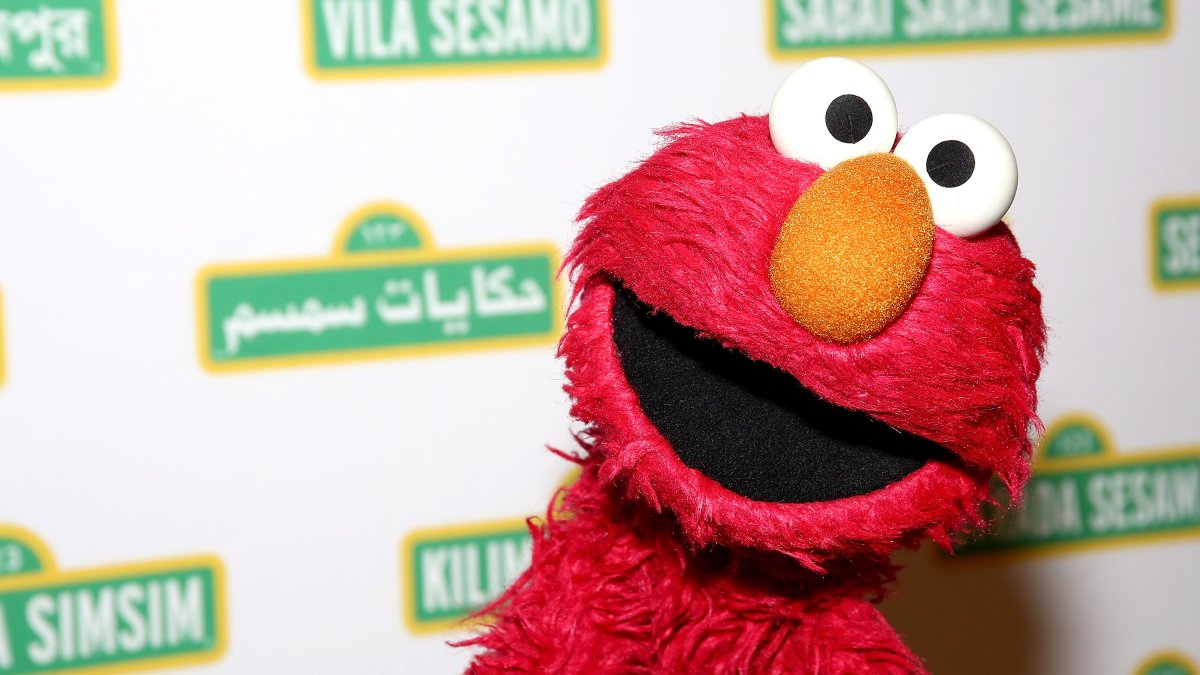 Sesame Street’s ‘Elmo’ Gets COVID-19 Vaccine in PSA – NBC 7 San Diego