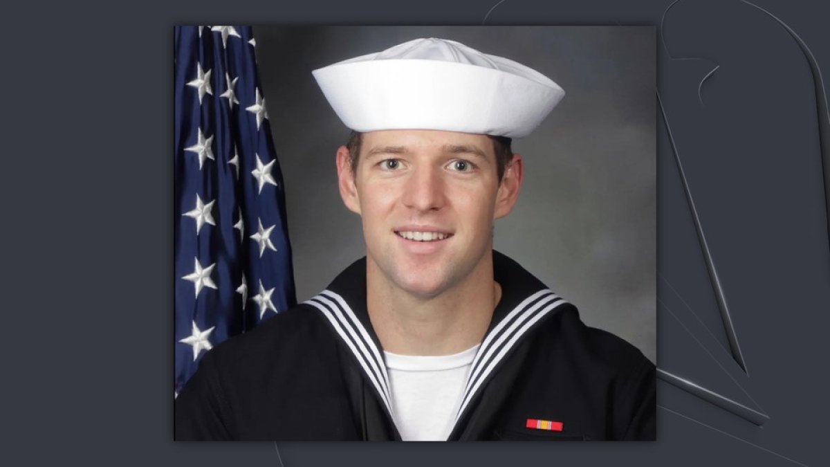 Navy SEAL Trainee Died of Acute Pneumonia During Hell Week: Report ...