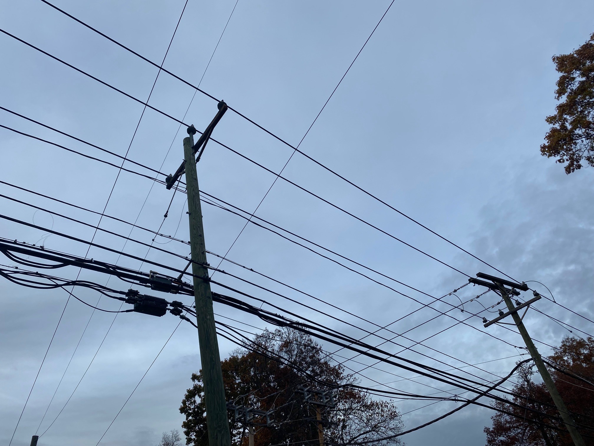 SDG&E offers safety tips in case of downed lines, power outages during ...