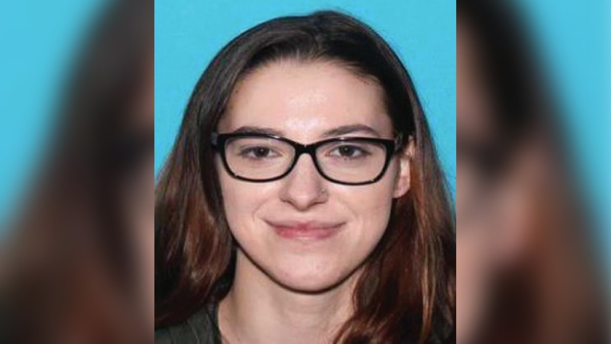 Woman Convicted of Storming Nancy Pelosi’s Office in Jan. 6 Attack ...