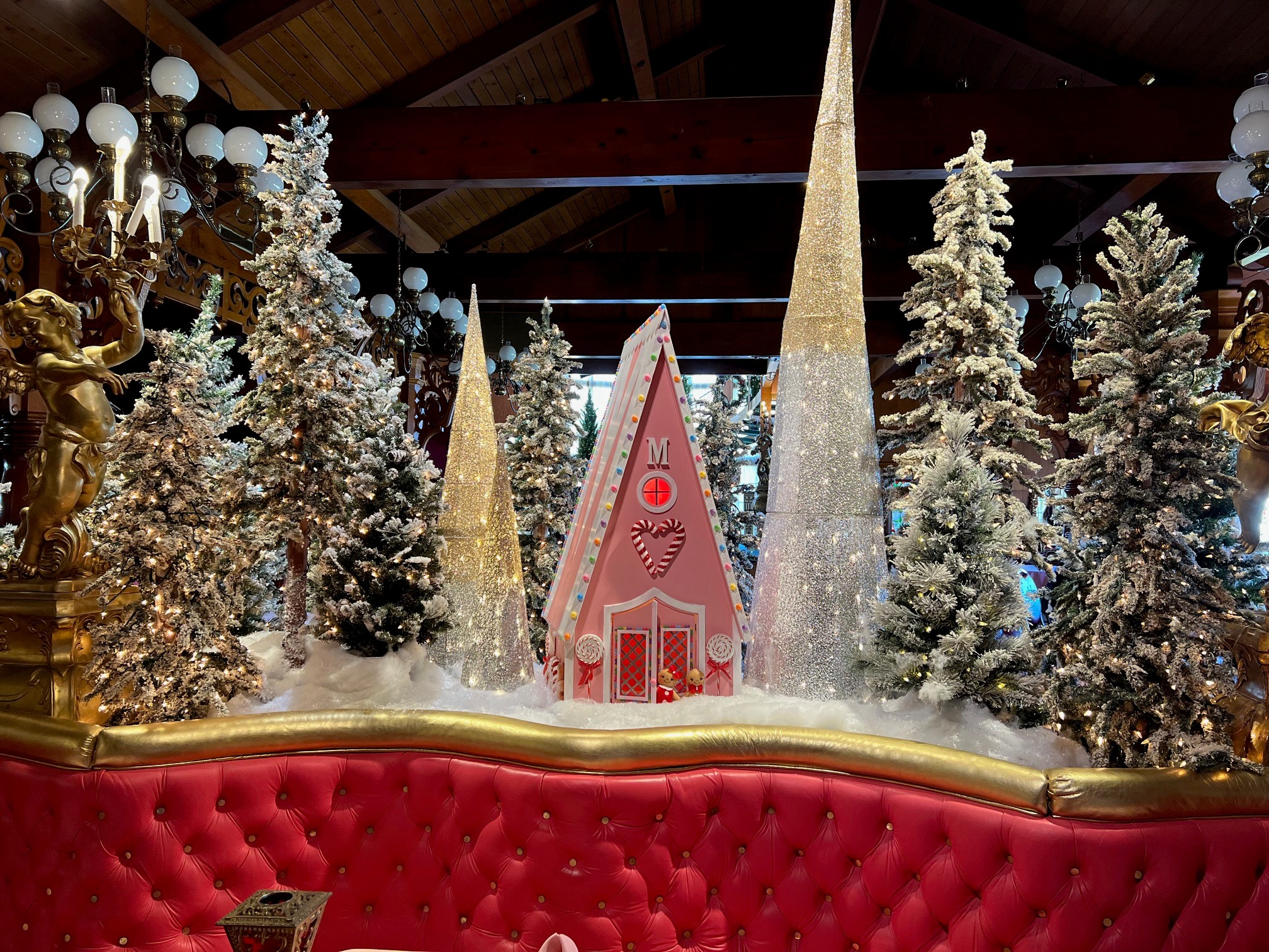 Madonna Inn Greets the Season in Merry Maximalist Style – NBC 7 San Diego