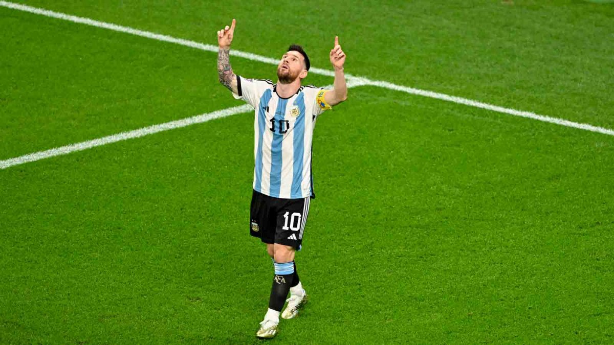 Lionel Messi Gives Argentina Lead With First Career World Cup Knockout ...