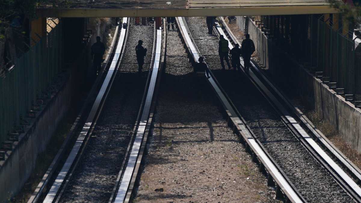 Mexico City Subway Train Crash Kills 1, Injures 57 – NBC 7 San Diego