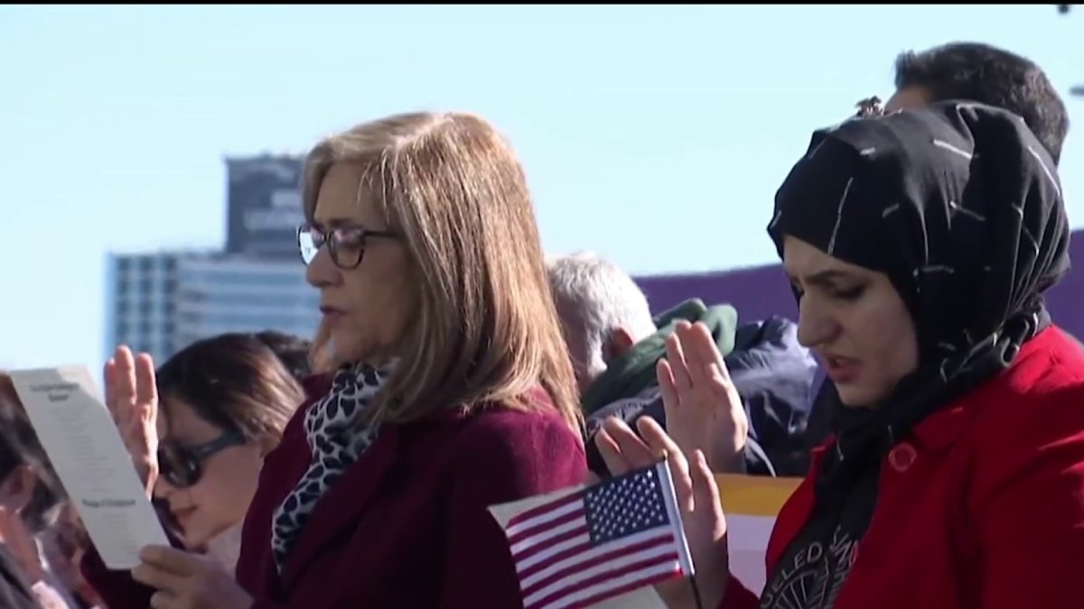 ‘I Want to Vote’: These Just-Naturalized U.S. Citizens Can’t Wait for ...