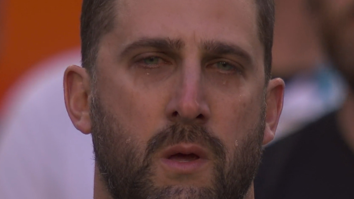 Watch Eagles Nick Sirianni Goes Viral For National Anthem Tears Nbc 7 San Diego