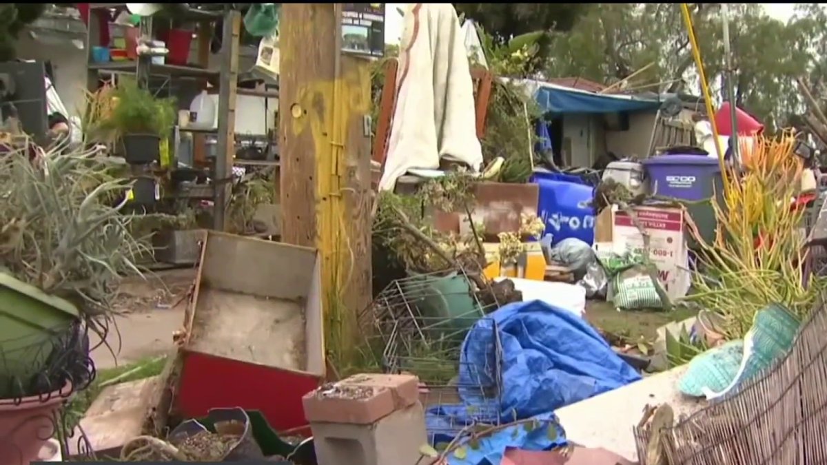 Neighbors Frustrated Over Messy City Heights Home – NBC 7 San Diego