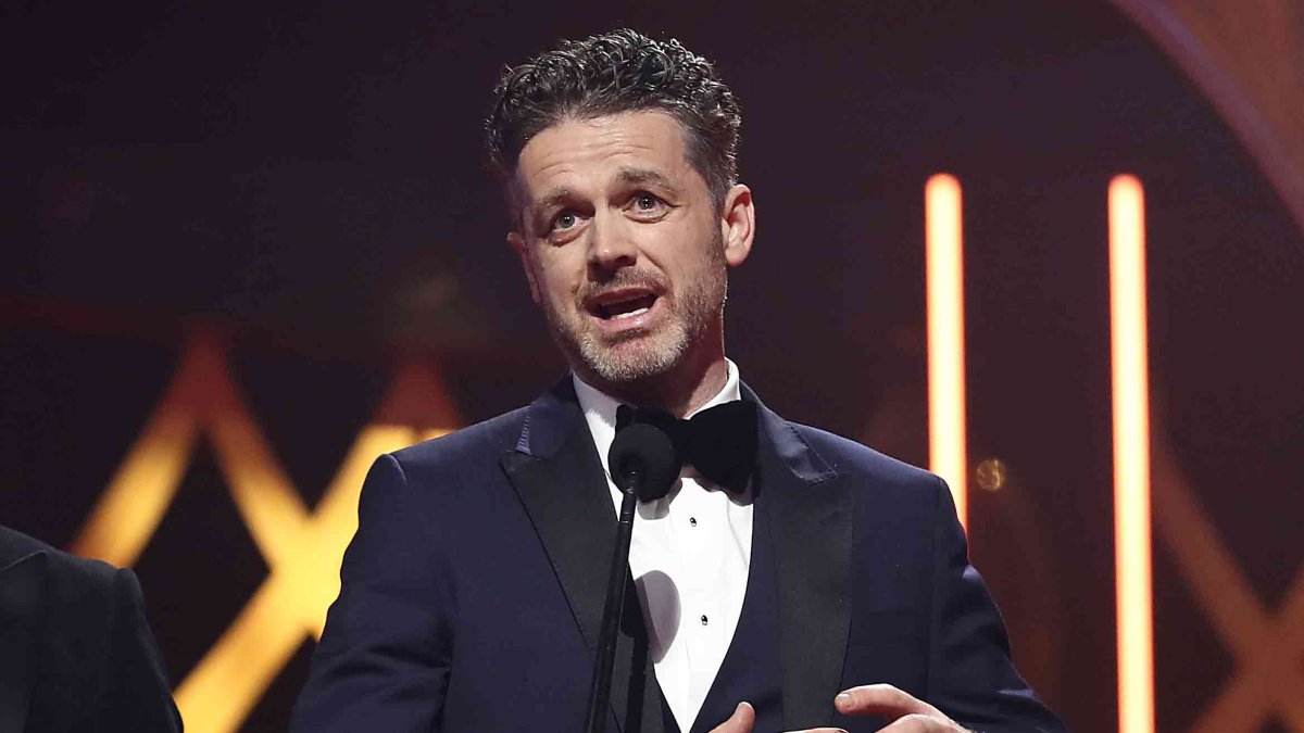 ‘MasterChef Australia’ Judge Jock Zonfrillo Dies at 46 – NBC 7 San Diego