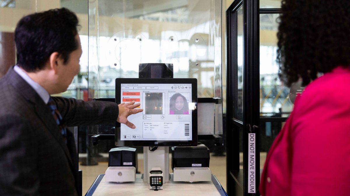 Tsa Tests Facial Recognition Technology To Boost Airport Security Nbc