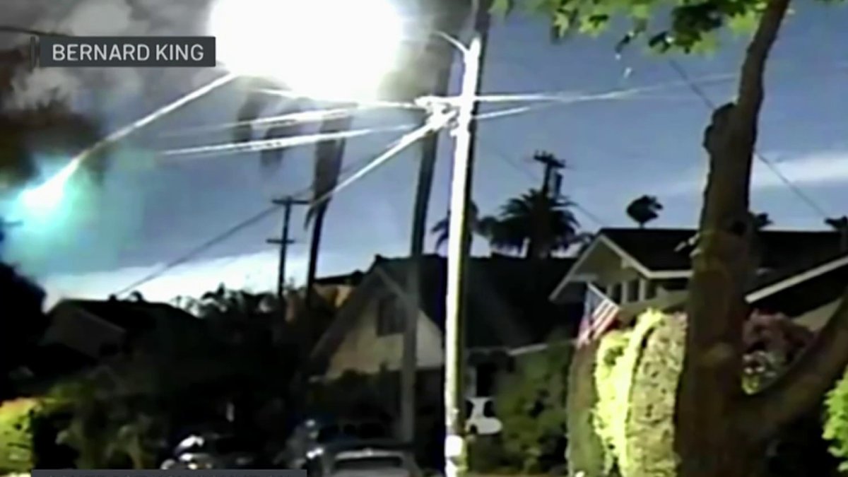 ‘These are pretty rare’: meteor captured on video seen near San Diego ...