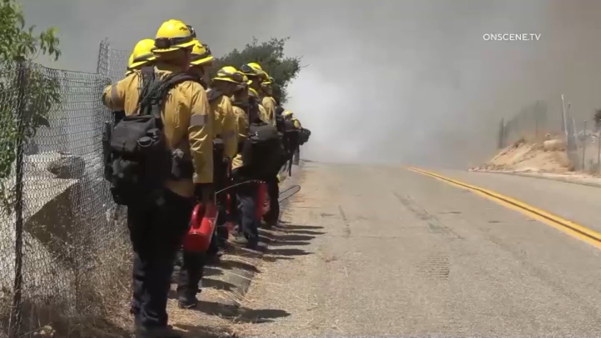 Coyote Fire evacuation orders lifted in Potrero; Cal Fire gaining on ...