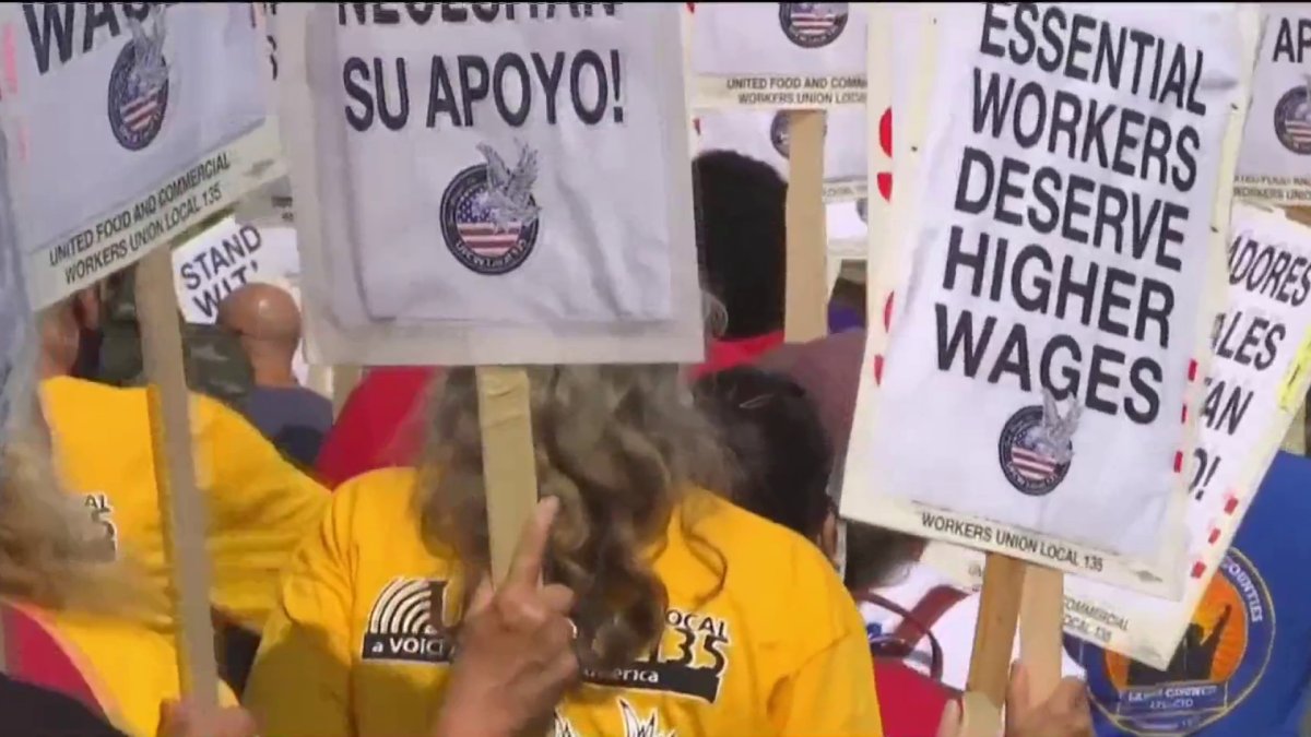 2023 labor strikes bring renewed focus on workers’ rights – NBC 7 San Diego