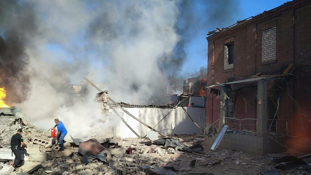 Russian missile attack kills policeman, wounds 73 people in Zelenskyy’s ...