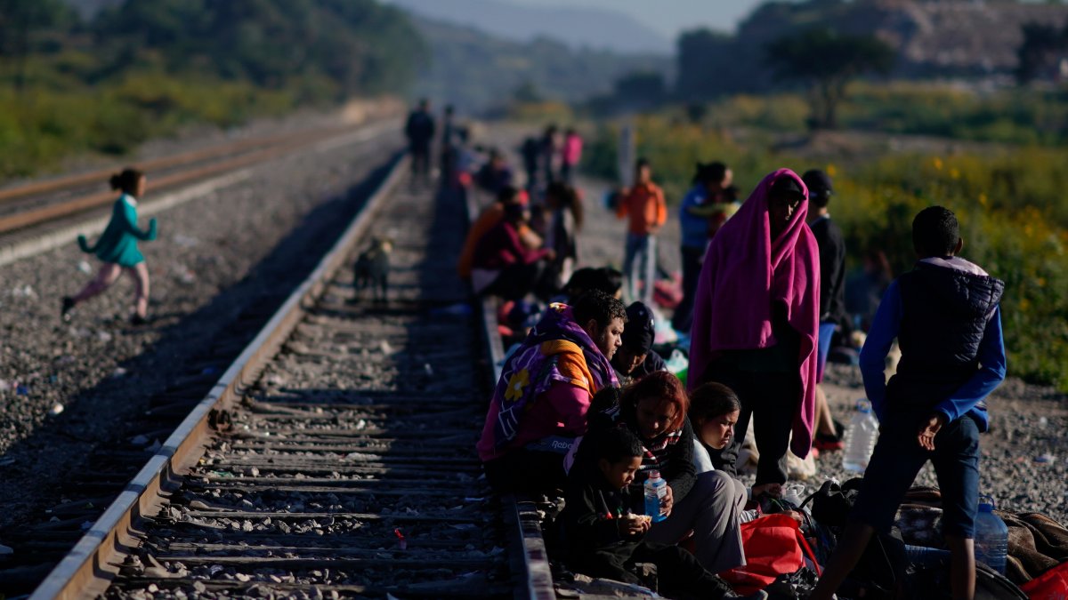 Migration to US border with Mexico surges as officials become ...