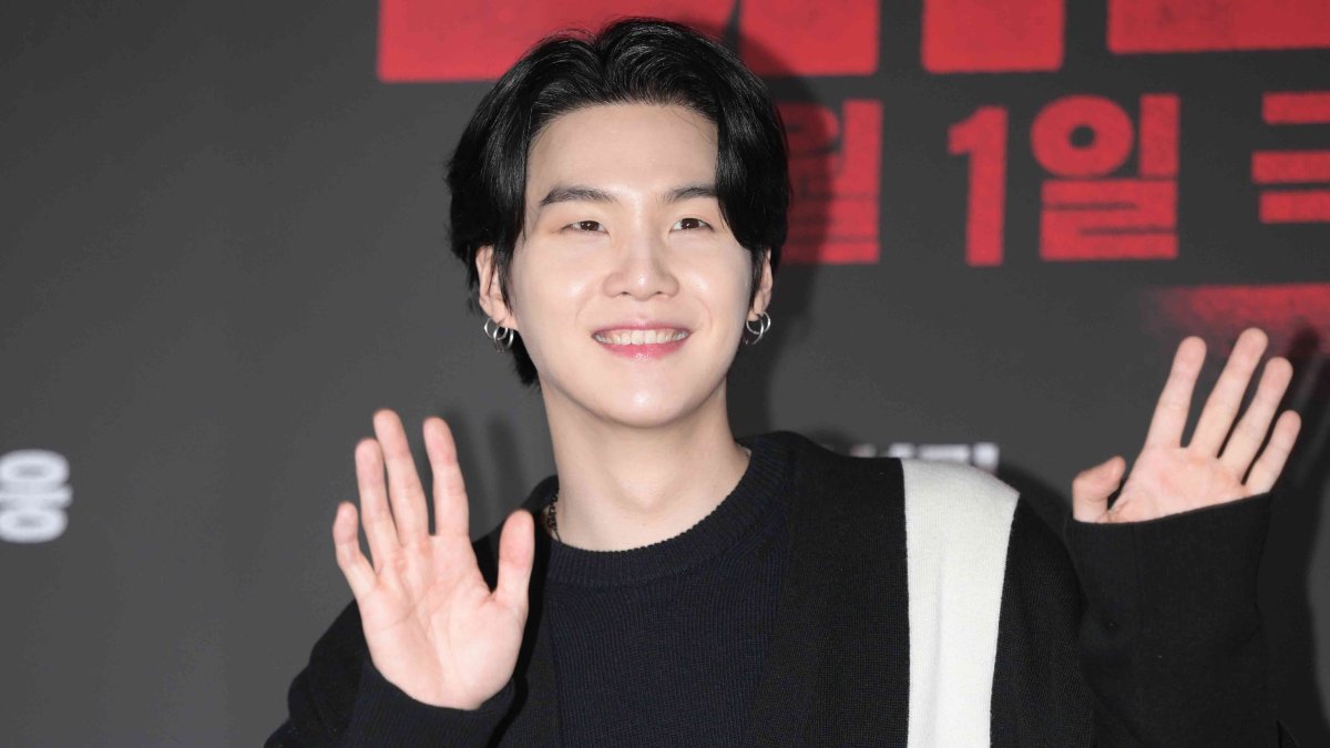 BTS member Suga starts alternative South Korea military service – NBC 7 ...