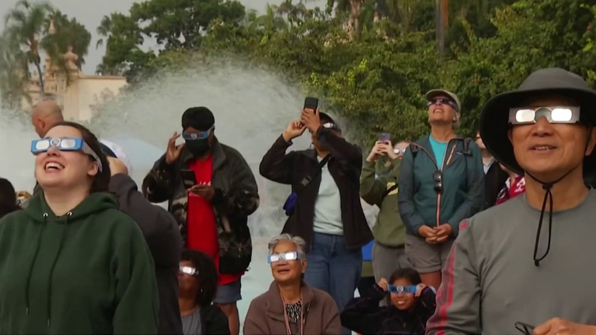 Hundreds of San Diegans witness rare ‘ring of fire’ solar eclipse in ...