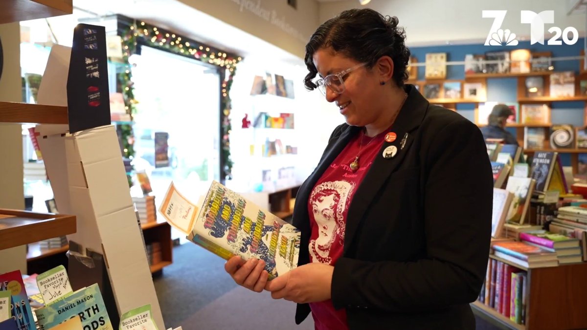 Warwick’s bookstore employee in La Jolla gets $500 bonus from James ...