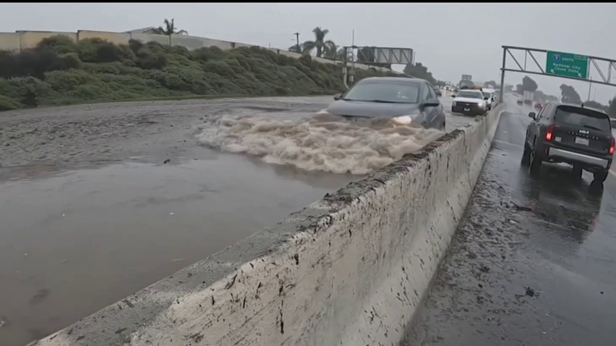 Drivers urged to avoid driving through standing water – NBC 7 San Diego Drivers urged to avoid driving through standing water – NBC 7 San Diego